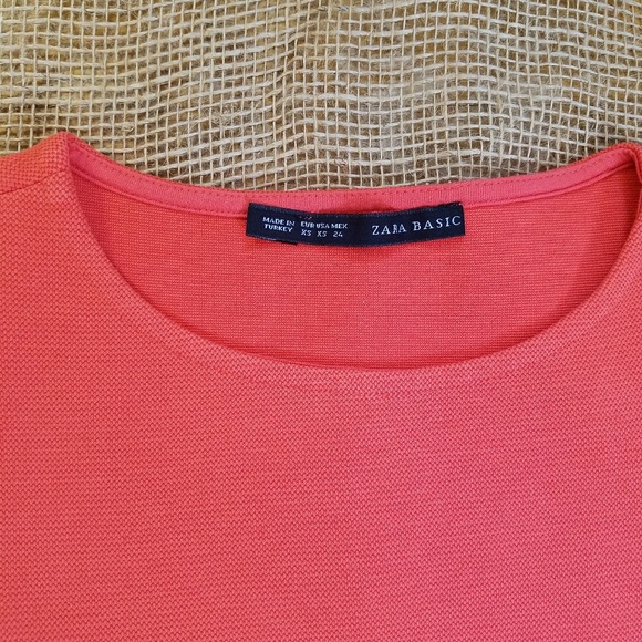 Zara | Tops | Zara Basic Textured Short Sleeved Tee Shirt | Poshmark